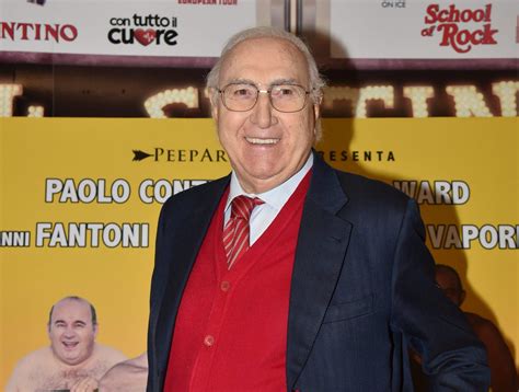 Pippo Baudo Come Sta Il Conduttore Riappare In Sedia A Rotelle