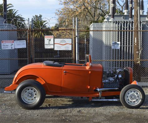 Henry Steel Hot Rod Flathead V8 9in At Chopped Street Rat Deuce Grill