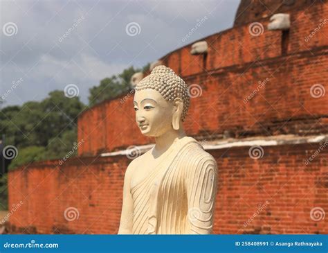 Buddha Statue At Anuradhapura Stock Image Image Of Buddha Photograph