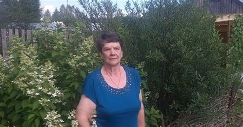 Живеех сам в провинцията на 69 годишна възраст и бях доволен от живота си Но всичко се промени