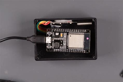 easy iot esp32 based rf sensor hub trybotics