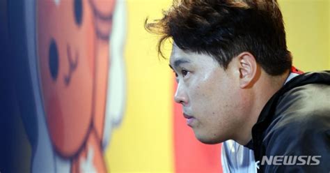 Ml 대투수도 1승 어렵네 류현진 3전4기 복귀승 이어 100승도 재수 승운도 안 따라준다
