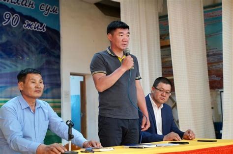 УИХ ын гишүүн С Бямбацогт тойрогтоо ажиллаж байна