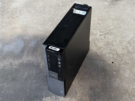 Dusting Off Dell Optiplex 960 Sff Pc New Screwdriver