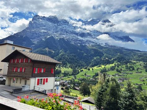 21 스위스🇨🇭신혼여행 후기 10일차 1탄 그린델발트를 향하여🏔️아이거 북벽이🏔️내 눈앞에아이거북벽뷰 숙소 네이버 블로그