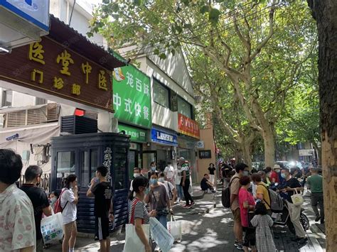 【9图】杨浦永吉路鲸鱼中路 140平30000 招锅贴 地锅鸡鸡公煲上海杨浦黄兴永吉路商铺商铺租售生意转让出租 上海58同城