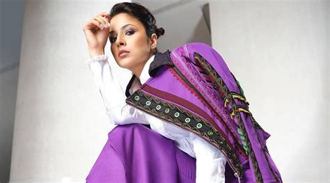 Shehnaz Gill Showed Attitude To Paparazzi Users Got Angry Shehnaz Gill शहनाज ने पैपराजी को