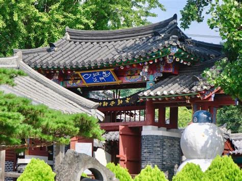 ﻿남이섬 춘천 제1호 등록 정원 현판식 진행 아주경제