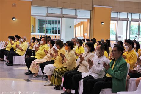 ”พิธีทำบุญตักบาตรถวายเป็นพระราชกุศล” เนื่องในโอกาสวันเฉลิมพระชนมพรรษาพระบาทสมเด็จพระเจ้าอยู่หัว