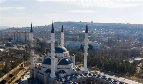 Глава Крыма поздравил мусульман с праздником Ураза байрам Лента новостей Крыма