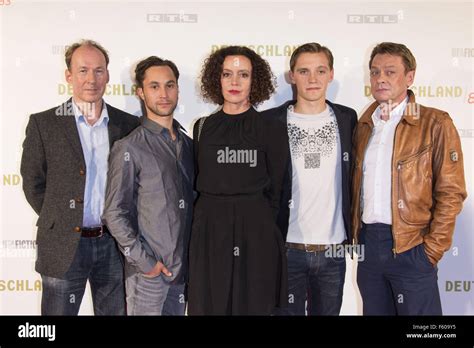 Prominente Die Teilnahme An Der Rtl Pressekonferenz Im Curio Haus