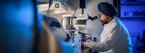 Harmit Malik Receives Novitski Prize Fred Hutchinson Cancer Center