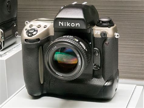 Filenikon F5 50th Anniversary Model 2015 Nikon Museum Wikimedia