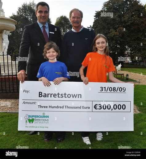 James Wilson Dr Finn Breatnach With Leonie And Roisin Hackett