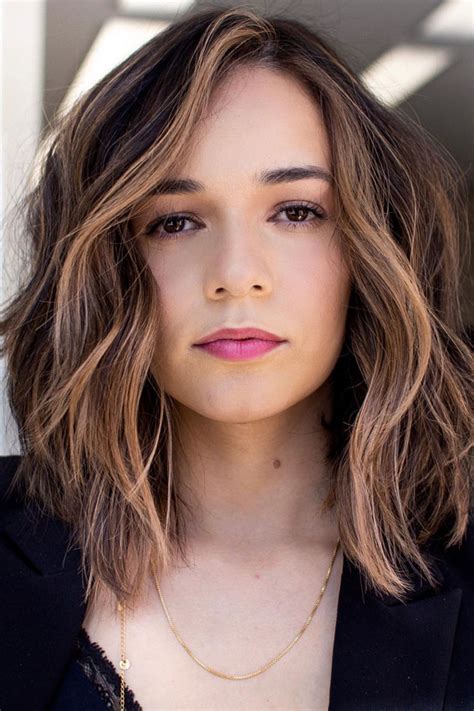 43 Structured Sophistication Bob Haircut Ideas Caramel Highlight Textured Bob