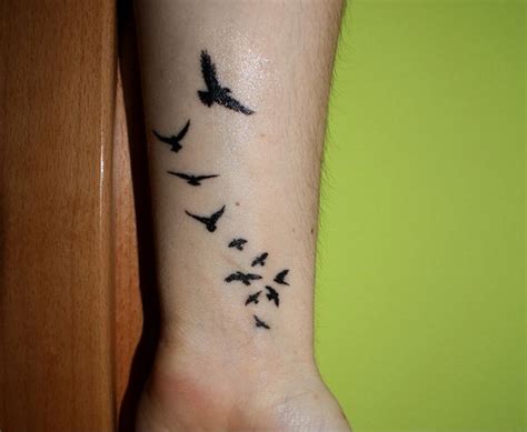 Nice Удивительные тату на запястье для девушек — Лучшие варианты Bird Tattoo Wrist Tattoos