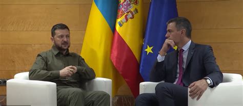 Зеленський переговорив з Санчесом про новий пакет допомоги і не тільки