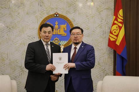 Хөгжлийн банкийг шалгах түр хороо байгуулах төслийг өргөн барилаа