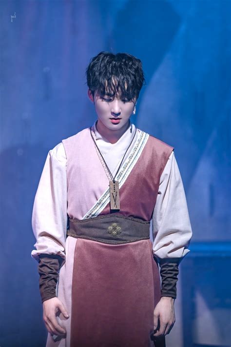 𝒃𝒃𝒑 On Twitter 230210 뮤지컬 결투 스페셜 커튼콜 나 혼자 비룡 권익환