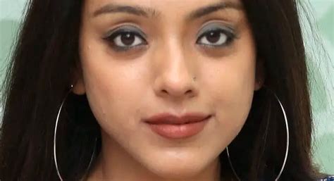 Tollywood Actress Deviyani Sher Biography News Photos Videos Nettv4u