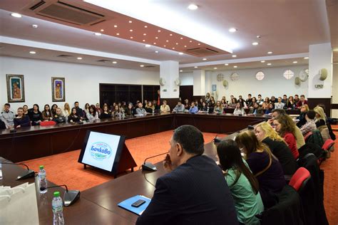 УНСС Публична лекция „Маркетингова стратегия за разработване на успешен нов продукт”