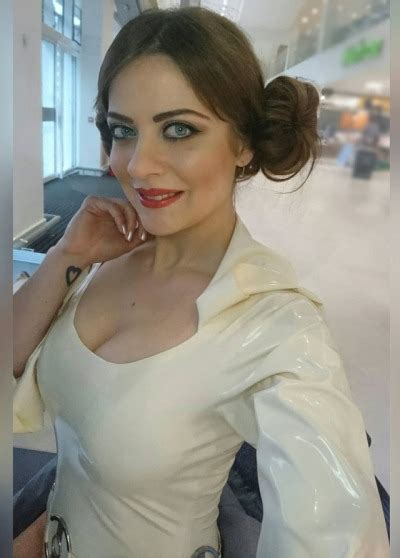 Mistress Leia Tumbex