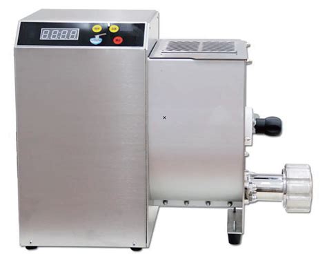 Экструдер для производства макаронных изделий Kocateq Omj 3 With Cutter C тестомесом на 3 3 кг и