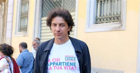 Cappato Torna In Svizzera Morte Assistita Per Un Uomo Affetto Da