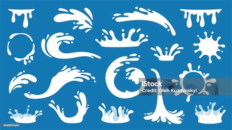 만화 밀크 쉐이크 스플래시 납작한 흰색 우유 얼룩과 방울 유제품 소용돌이 붓는 요구르트 스플래시 유백색 파도 및 로고 엠블럼