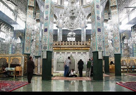 یادگاری هایی از حرم حضرت زینبس عکس تسنیم