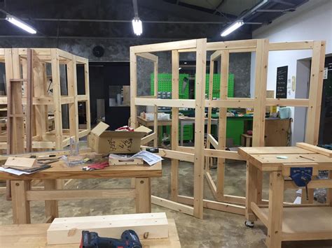 마을공방 사이 2017 청년주간행사 제작물 제작과 행사 구경하기 아는 친구들을 많이 만나게 되는