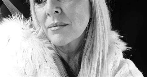 Cantora Nucha Chora Morte “agora Descansa Minha Amiga” Fama Show