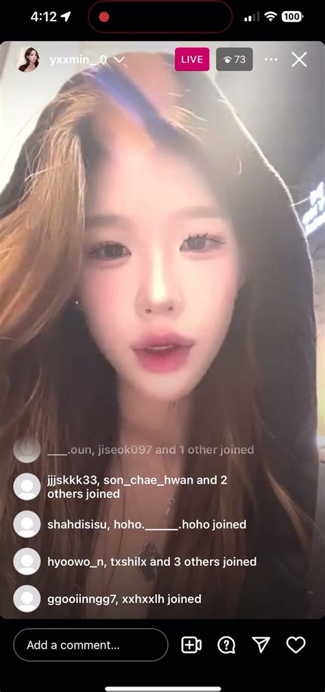 Korean Livestreamer Smoking And Spitting En Anglais Korean Livestreamer Smoking And Spitting En Anglais