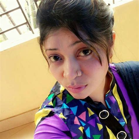 Beautiful Sexy Hot Noida Girls Pictures 2016