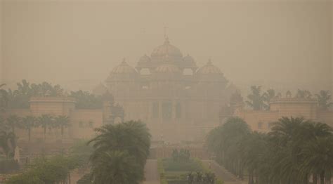 Дивали буюу гэрлийн наадмын дараагаар дэлхийн хамгийн их агаарын бохирдолтой арван хотын гурав