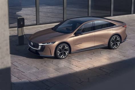 เปิดขายจีนเริ่ม 661000 บาท All New Mazda Ez 6 ซีดานไฟฟ้าล้วน และ ปลั๊ก