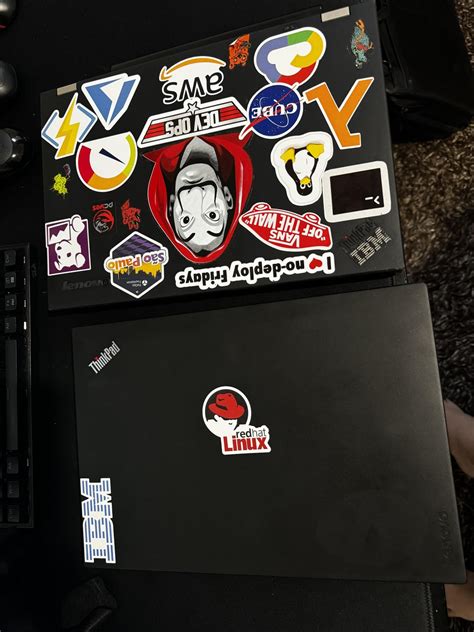 Stickers R Thinkpad