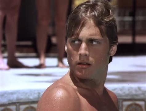 Auscaps Leigh Mccloskey And Patrick Duffy Shirtless In Dallas 1978 4 06 The Venezuelan