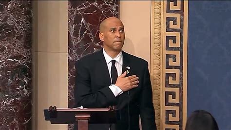 Cory Booker Gets Standing Ovation For Breaking Record For Longest