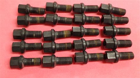 【やや傷や汚れあり】ポルシェ 球面ボルト 14x1 5 20本セット 首下25mmの落札情報詳細 ヤフオク落札価格検索 オークフリー