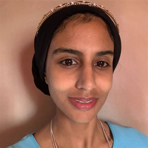 Basheera Certificación Tesol Con Título Bcom En Gestión De Marketing Livexp