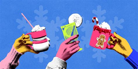 현대 미술 콜라주 세 가지 축제 음료 휘핑 크림을 곁들인 핫 초콜릿 투명 유리잔에 담긴 시트러스 음료 사탕 지팡이 장식이 있는 머그잔 겨울에 대한 스톡 사진 및 기타 이미지