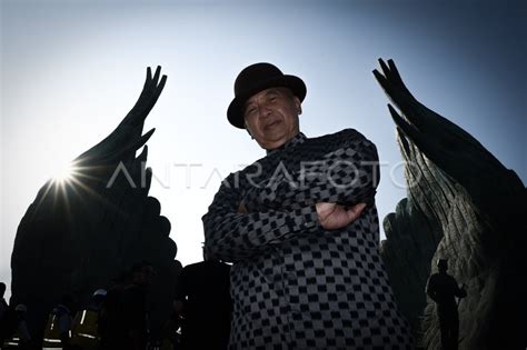 Perancang Taman Kusuma Bangsa Ikn Nyoman Nuarta Antara Foto
