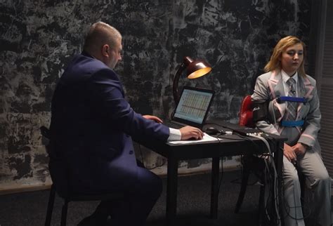 Участницу шоу «Пацанки из Екатеринбурга лишили статуса лучшей ученицы из за алкогольной зависимости