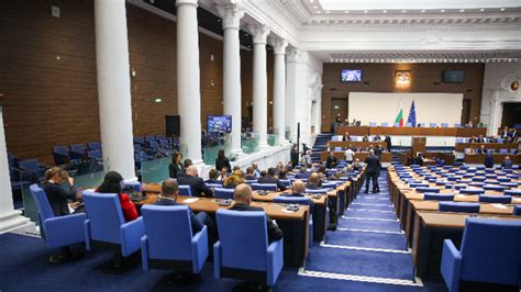 Окончателното гласуване на вота на недоверие утре От деня БНР Новини