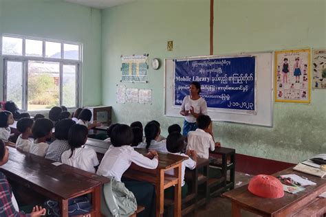 ကျောက်ဆည်မြို့ အမှတ် ၁၇ အခြေခံပညာမူလတန်းကျောင်းသို့ နယ်လှည့်အသိပညာပေးလုပ်ငန်းများ ကွင်းဆင်းဆောင