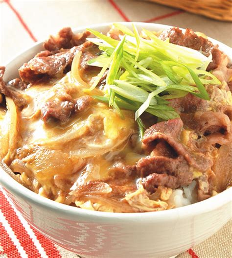 【食譜】滑蛋牛肉丼tw