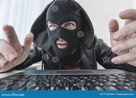 Thieves Hold Credit Cards Using Laptop Computer For Password Hacking Activities Cyber Crime