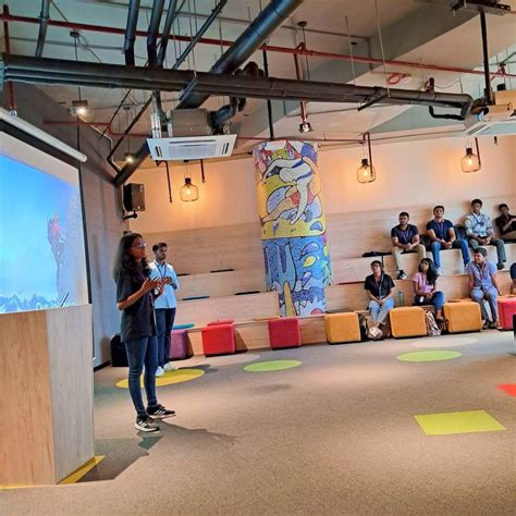 Erani Srikantha On Linkedin Universitycollaboration Makeyourmoment Teampurple