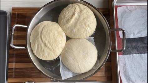 뜨거운 물에 반죽을 넣어 보세요 폭신폭신 부드러운 빵이 완성 됩니다 아지아라집 Youtube